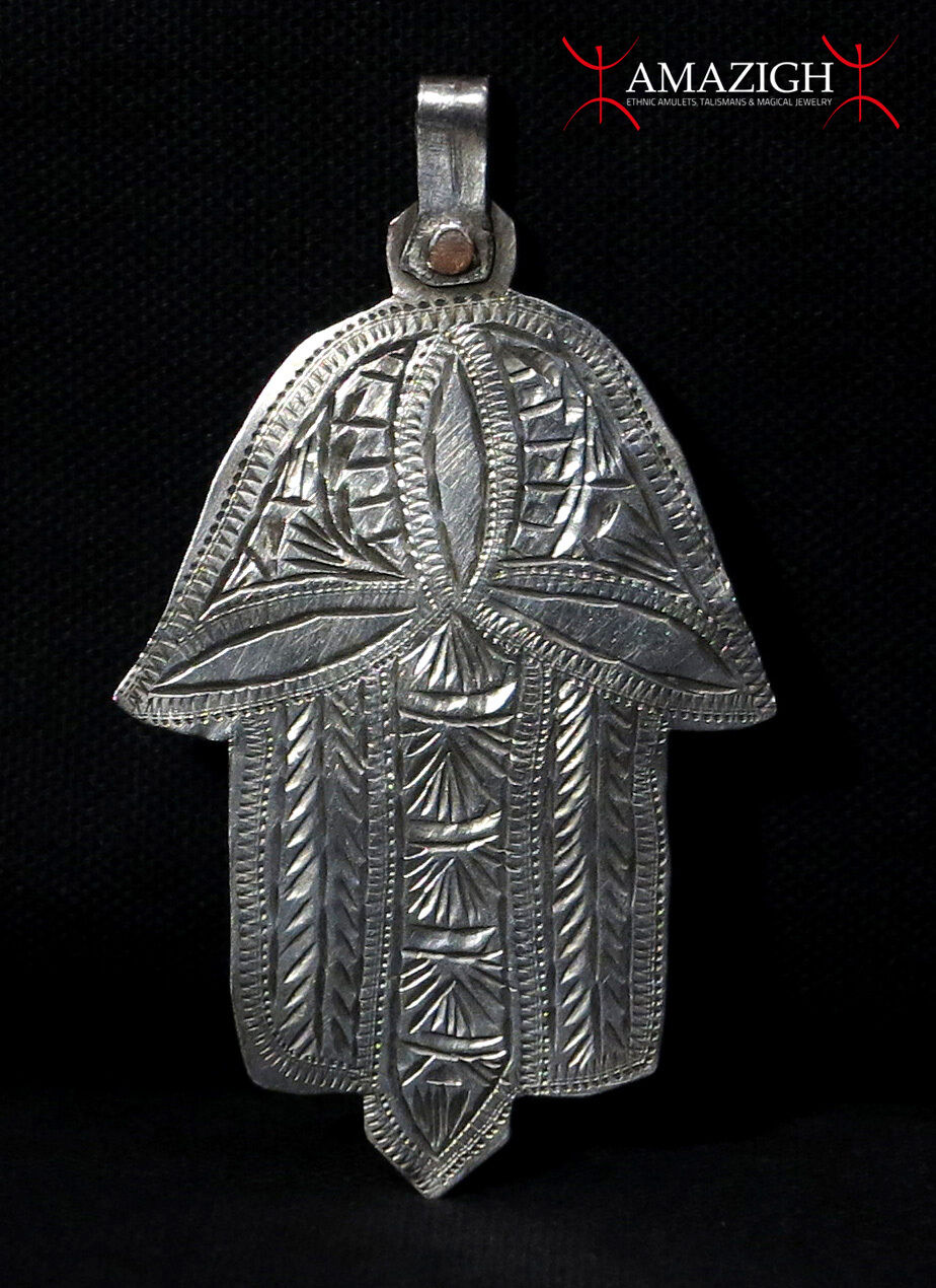 Hand of Fatima n. 37 - Draa Valley, Morocco - Amazigh Ethnic Jewelry