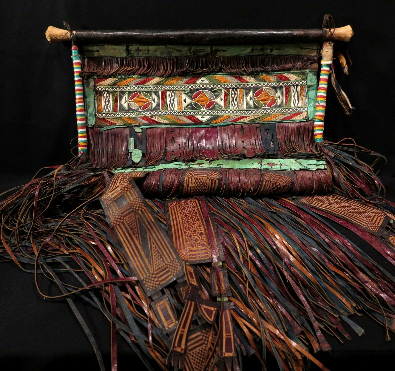 Authentic Fine Tuareg Tent Decoration – Niger - Amazigh Ethnic Jewelry