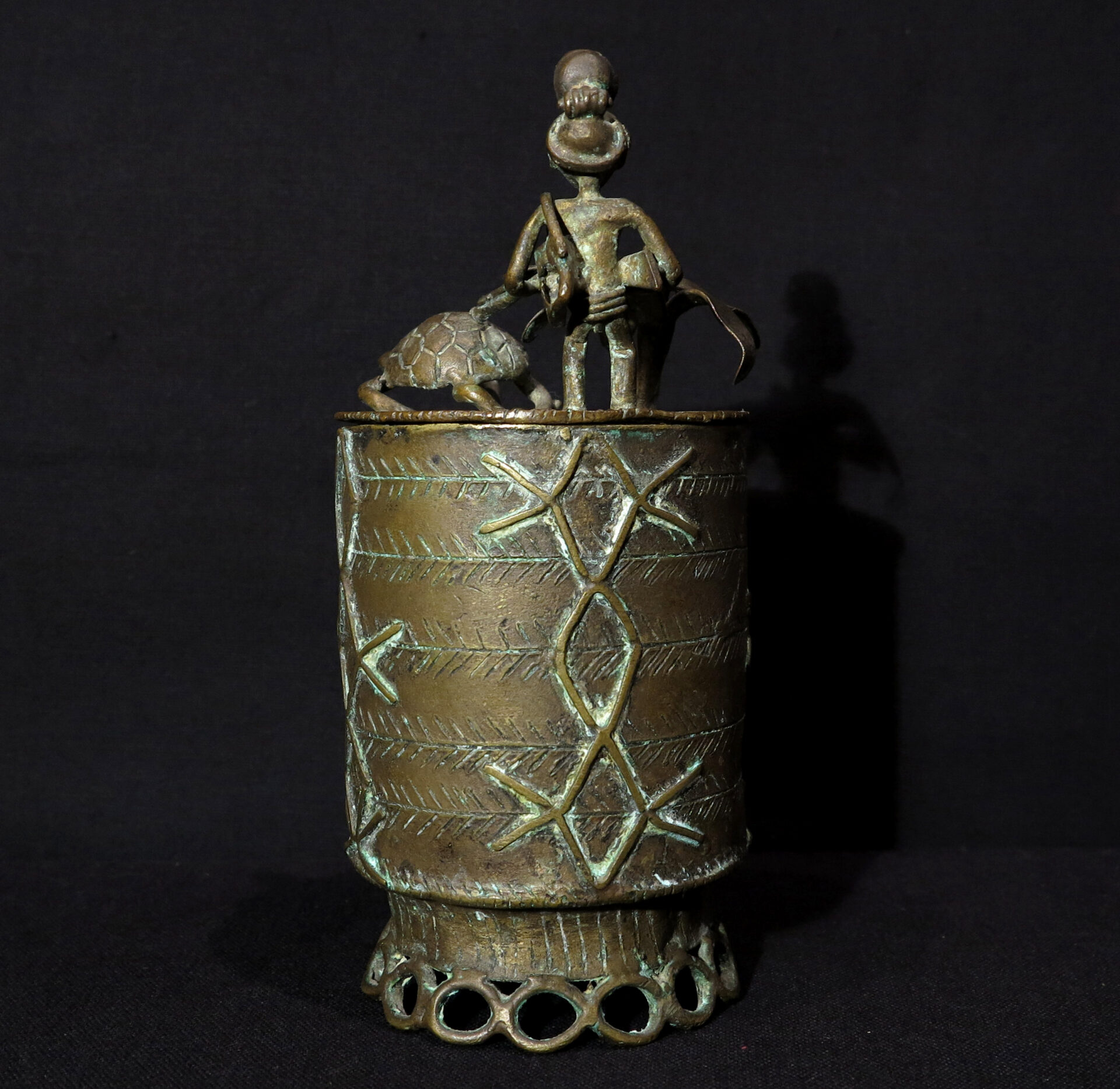 Old Ashanti Container - Hunter, Turtle and Palm - Ghana - Amazigh ...